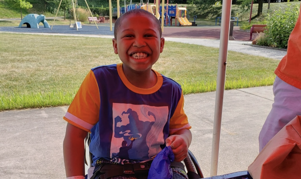 Everett H. — Chive Charities